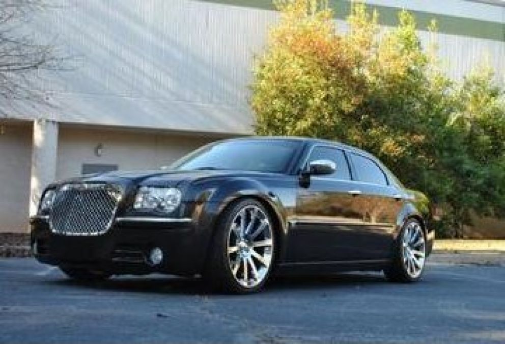 A Custom 2006 Chrysler 300C From The 2013 Chrysler Custom Challenge ...